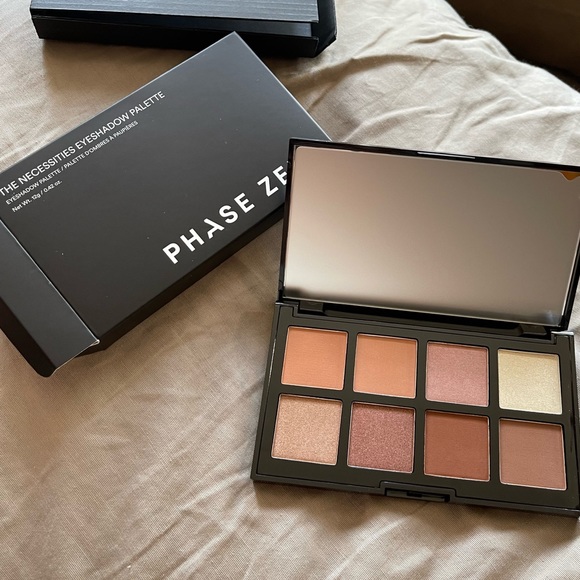 Phase Zero | Makeup | Nib Phase Zero The Necessities Eyeshadow Palette Face Eye Makeup | Poshmark
